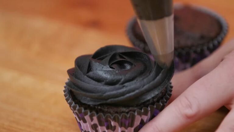 How to Make Black Icing - Elevate Your Baking